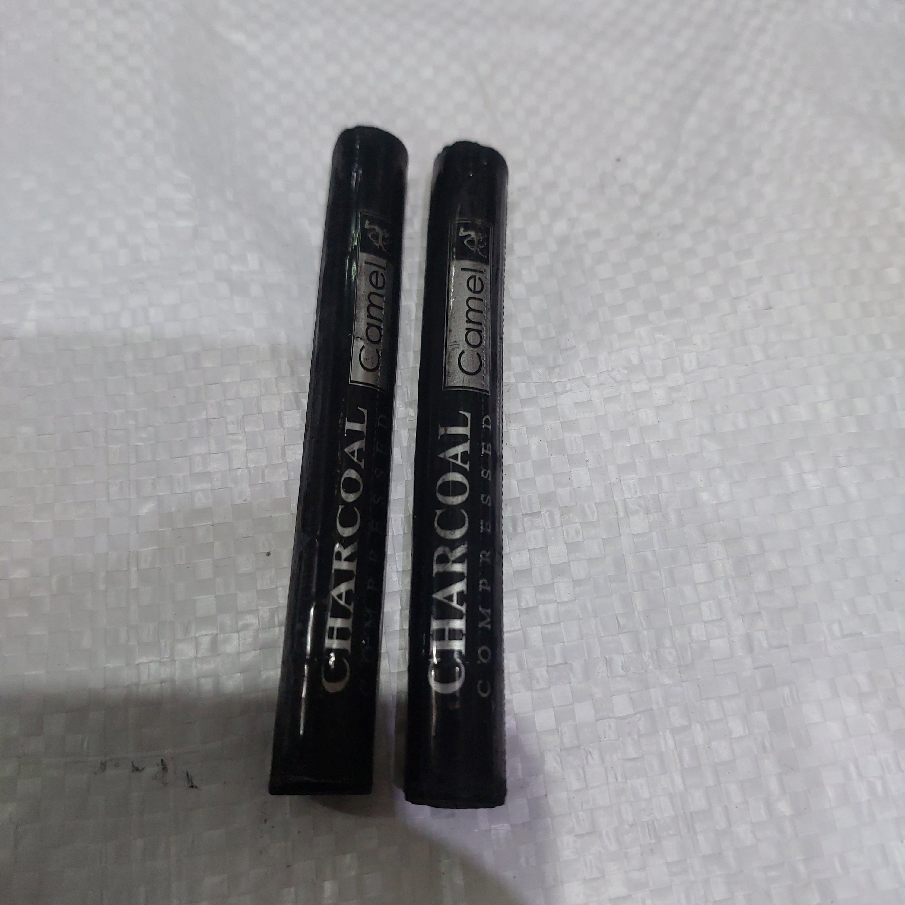 Charcoal compressed set of 2 – KnowHowArtCraft
