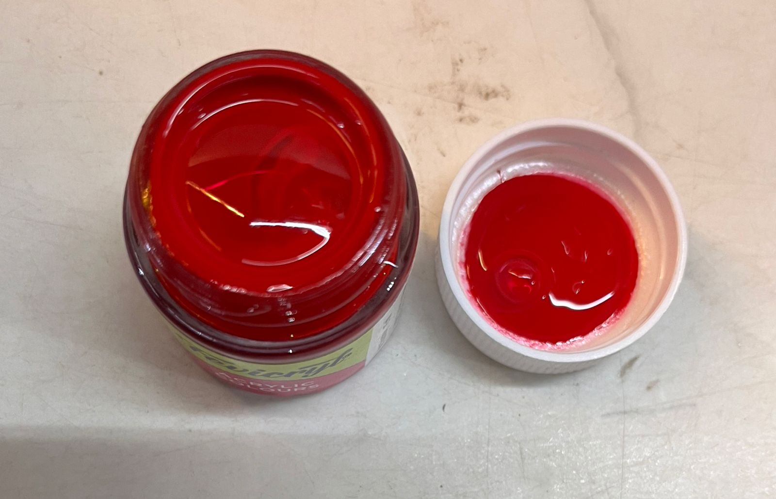 15ml Fevicryl Acrylic Colours Crimson - 0048 – KnowHowArtCraft