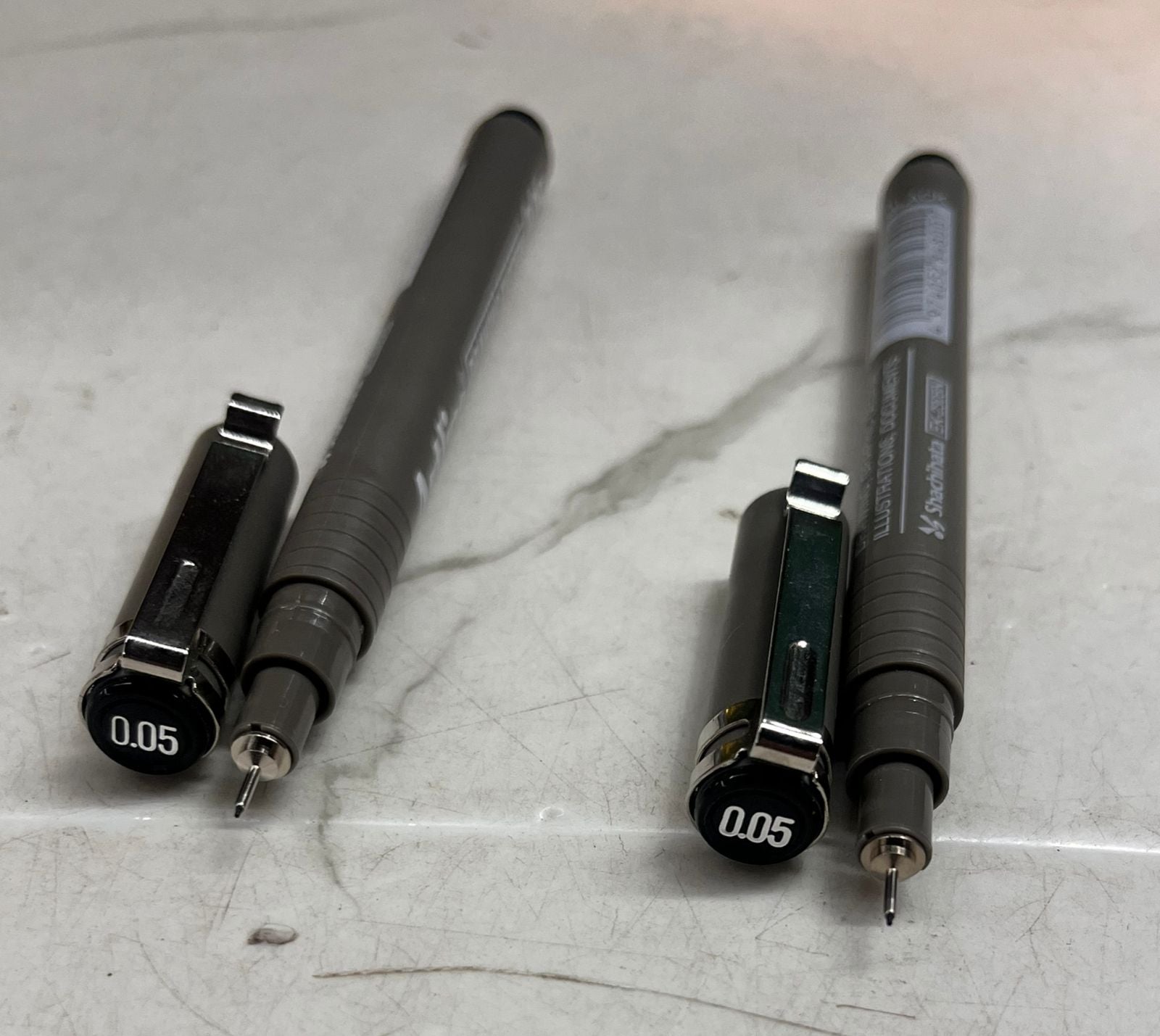 0.05 Artline Drawing System Black - 8001 – KnowHowArtCraft