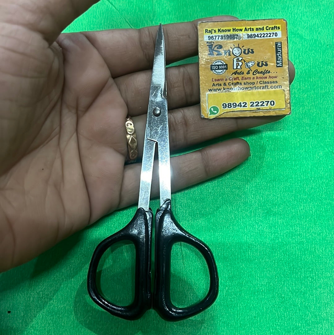 Plastic handle scissors – KnowHowArtCraft