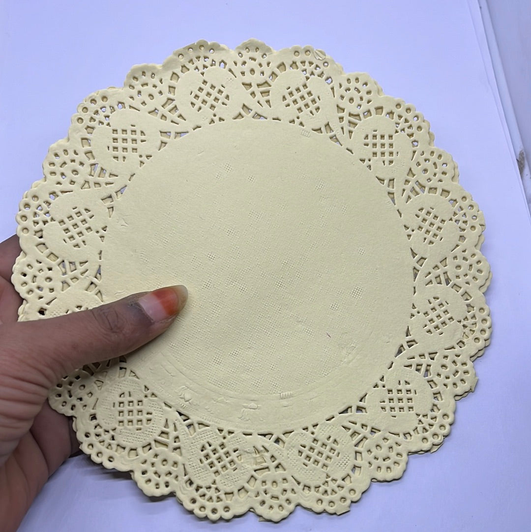 6.5 Paper doyleys round shape ivory – KnowHowArtCraft