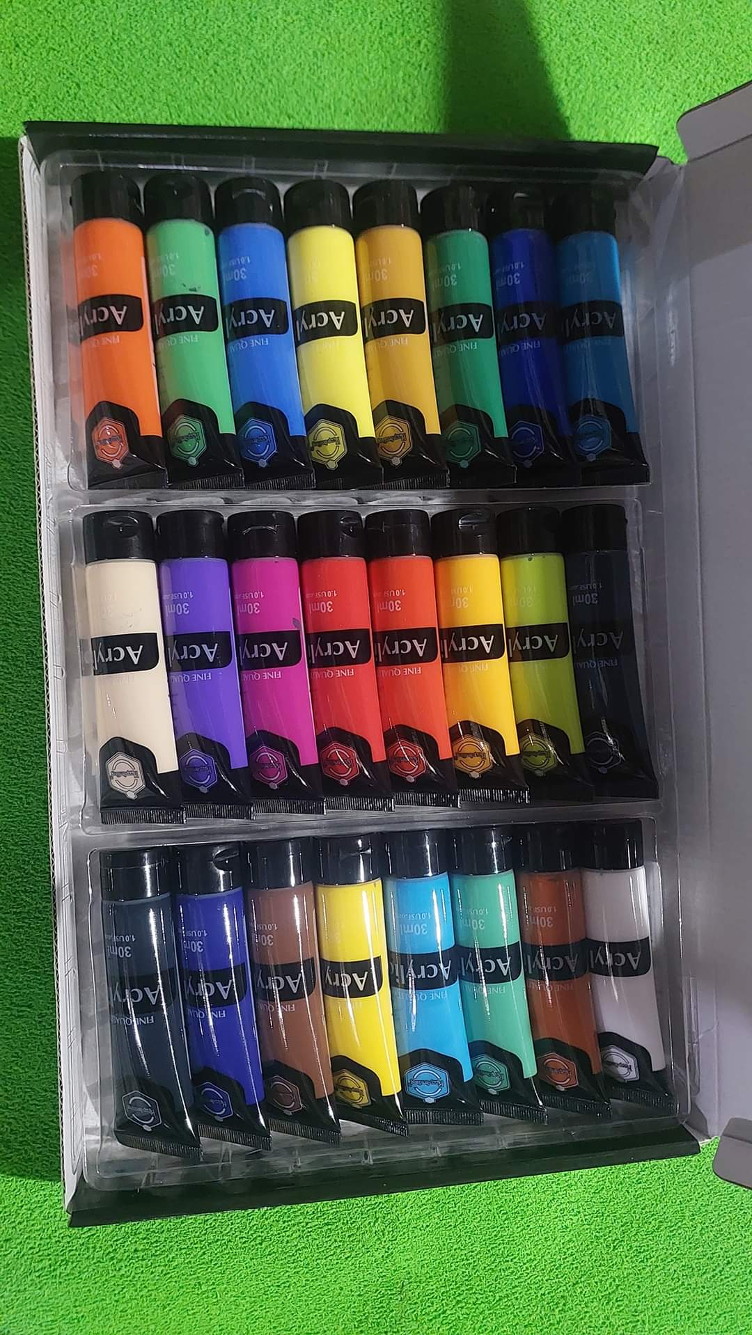 24 shade acrylic painting set